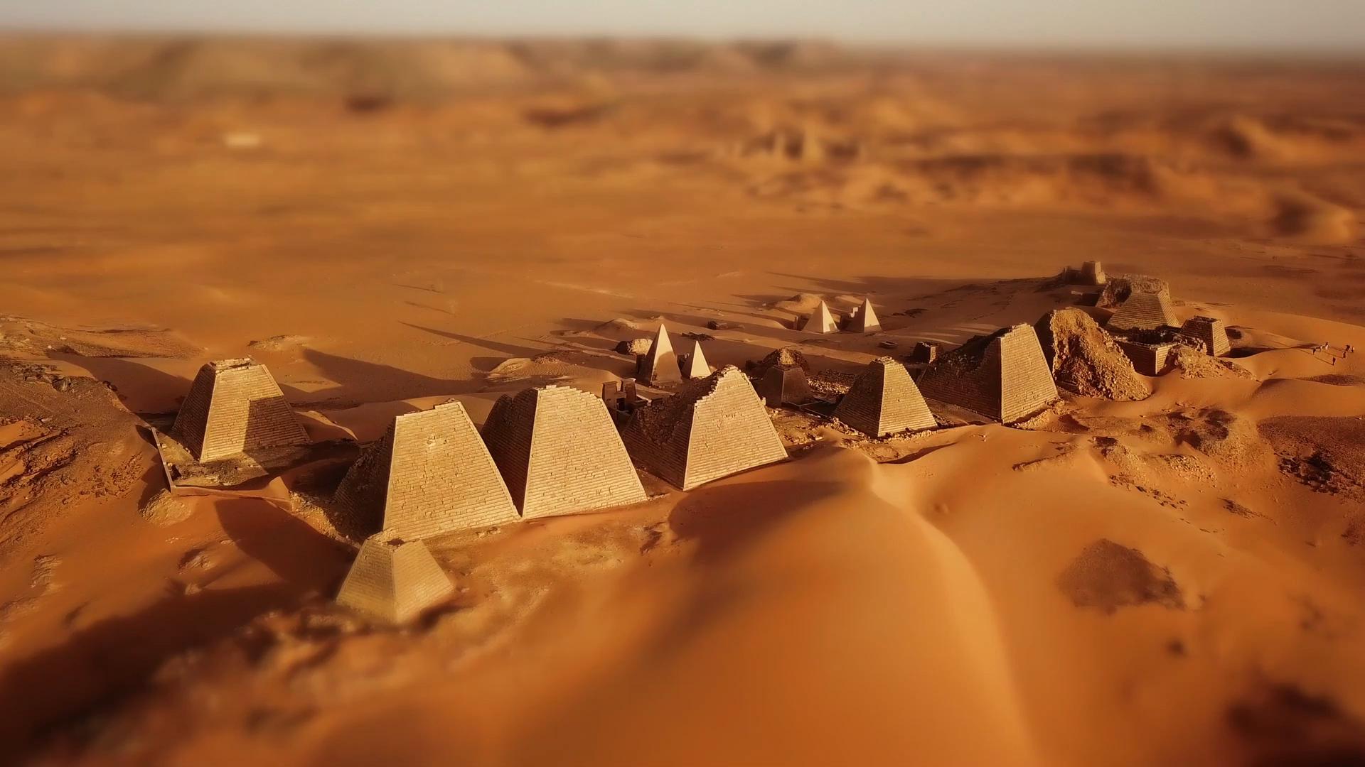 Little Big World | Shrinking the World via tilt-shift photography